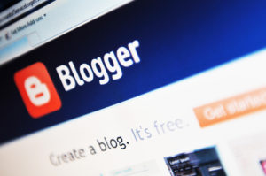 How Logos for Bloggers Create a Brand • Online Logo Maker's Blog