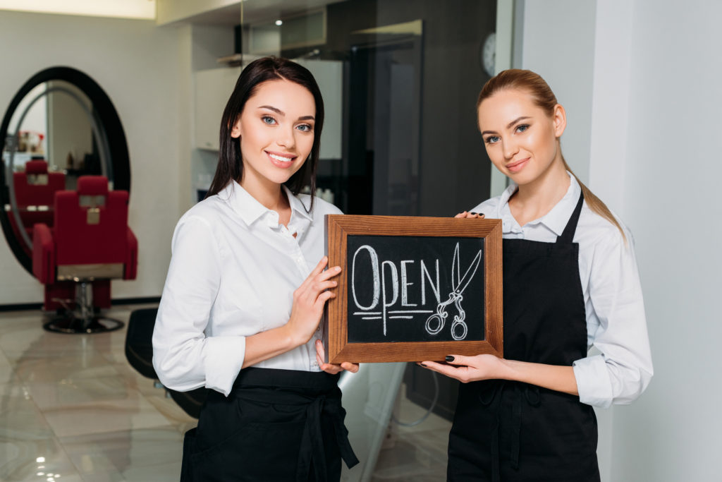 It's a Sign: 7 Outstanding Sign Design Tips to Attract Customers ...