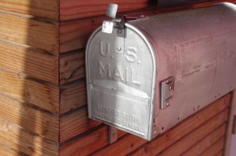 7 Reasons Your Business Needs a Virtual Mailbox • Online Logo Maker's Blog